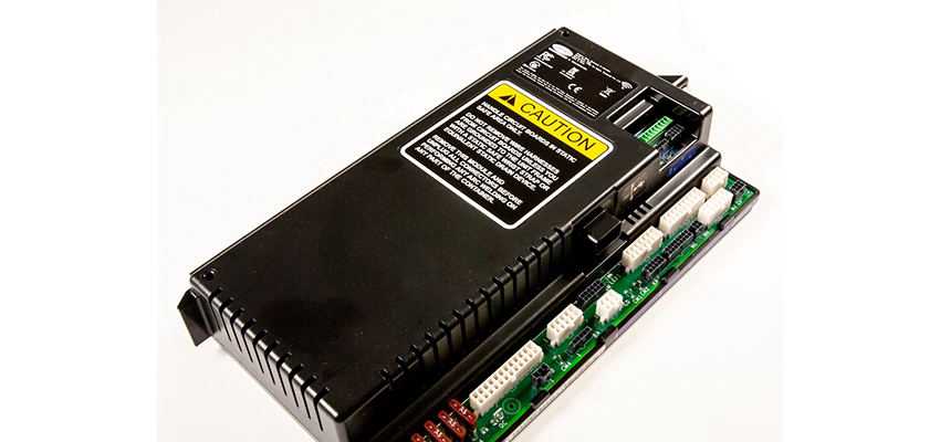 First reefer unit controller with wireless capability